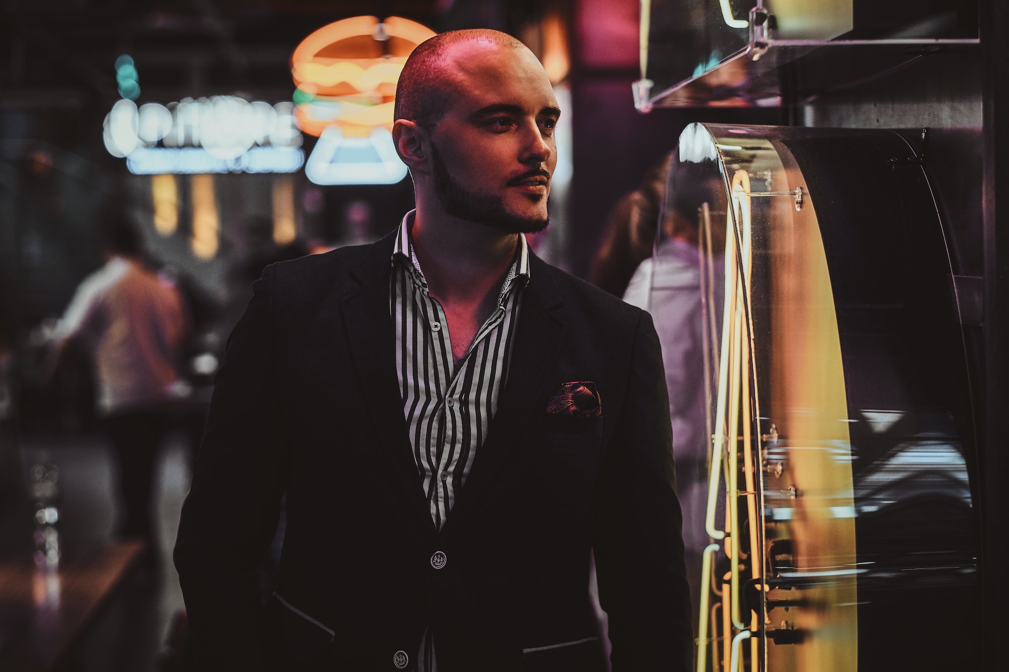 How to Dress for a Club Male: A Sustainable Fashion Guide